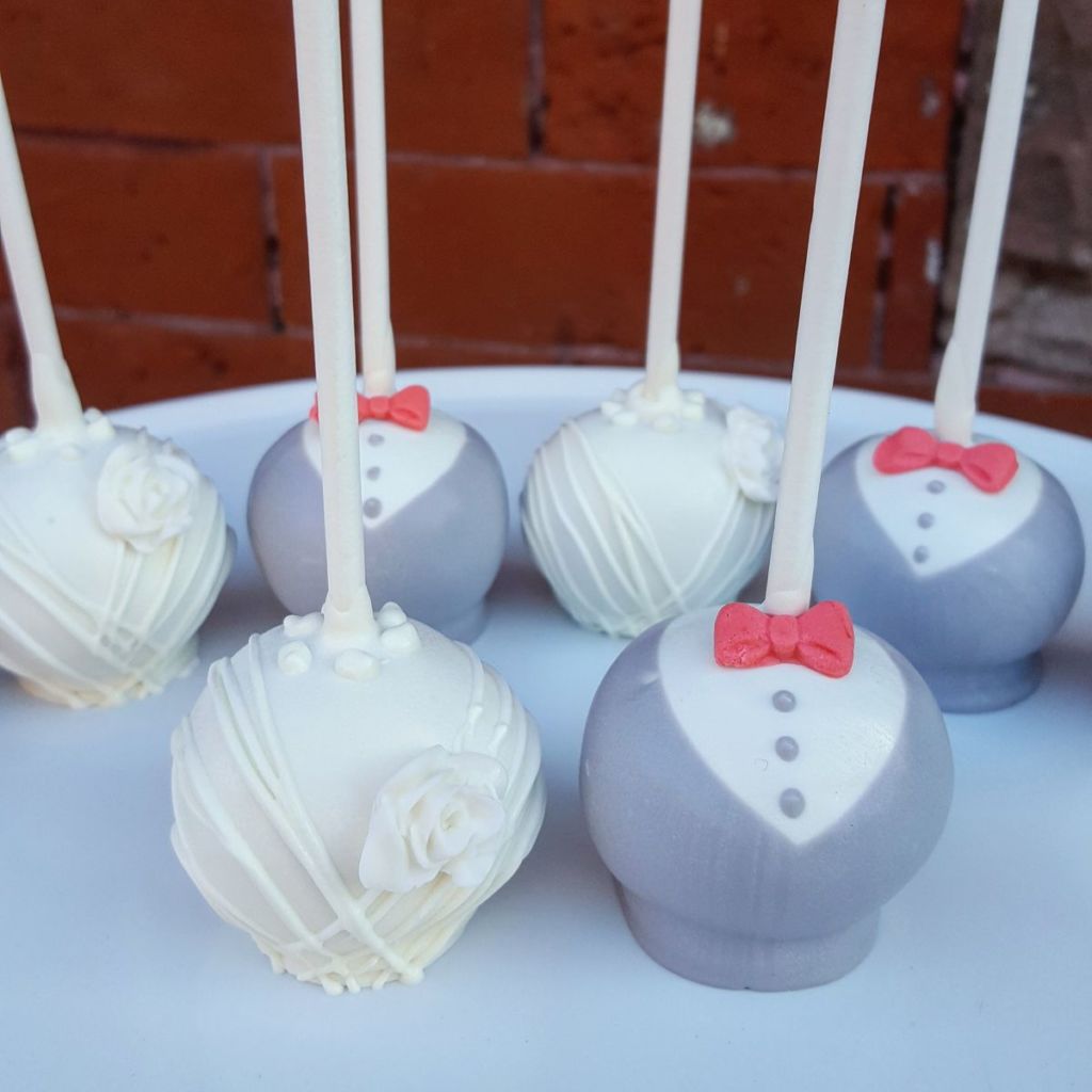 Buffalo Cake Pops Bakery - Wedding Cakes, Cake Pops, Cookies & Classes