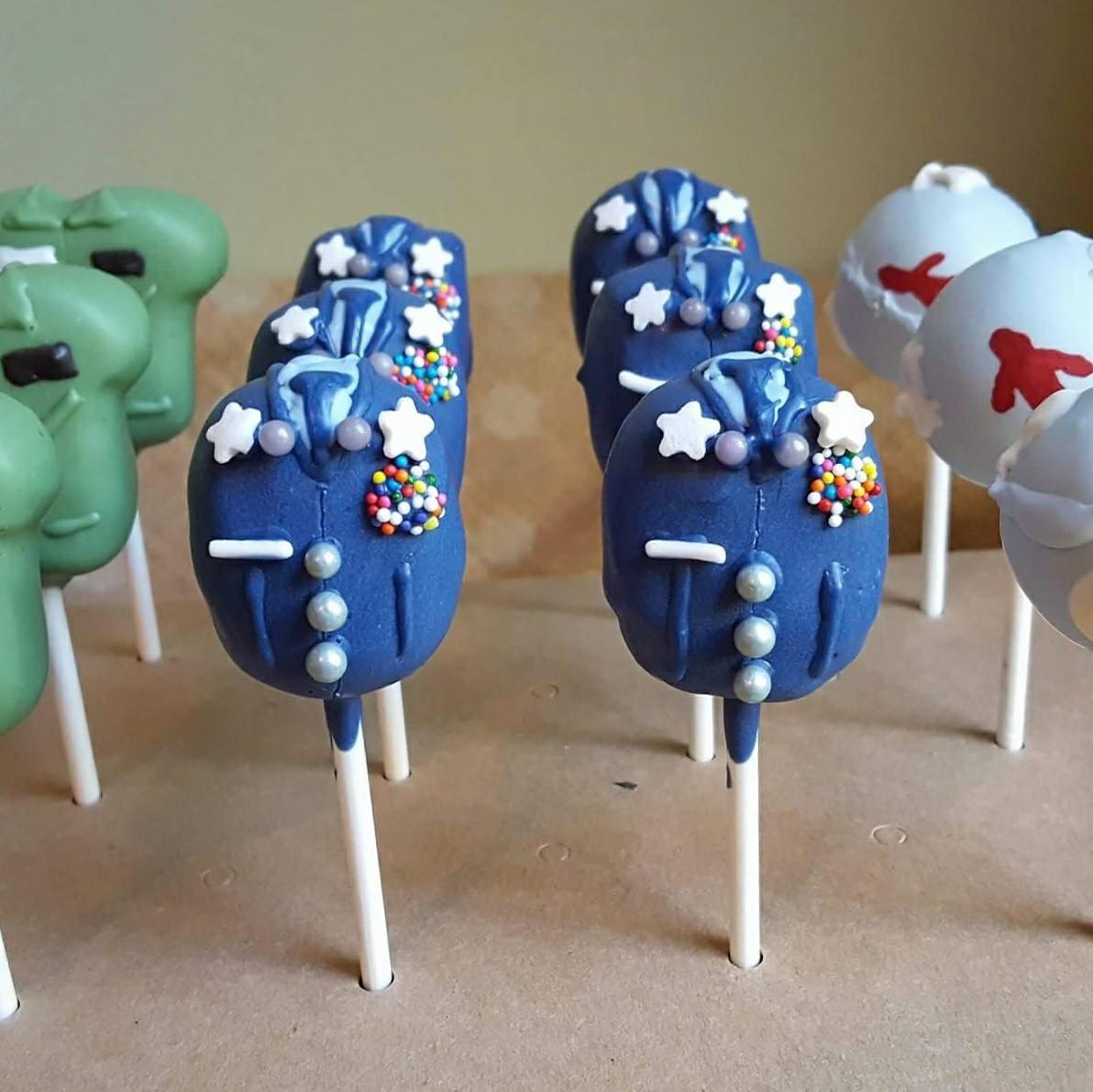 Professions - Buffalo Cake Pops Bakery