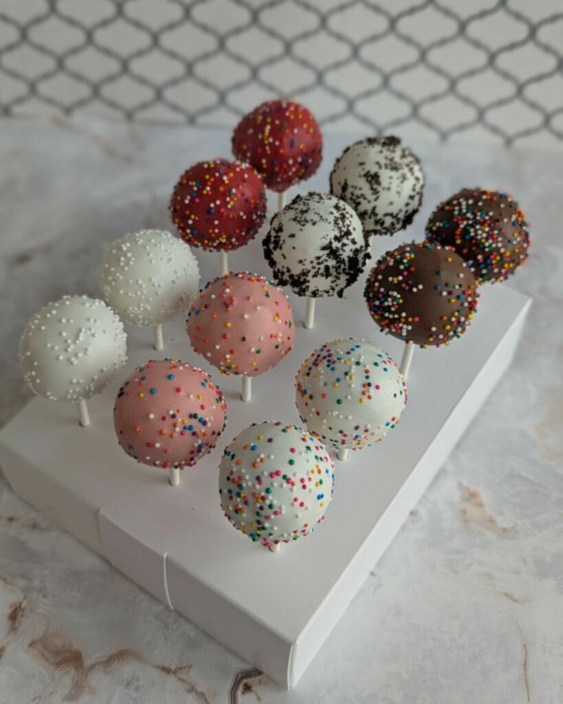 Cake Pops to Go! - Buffalo Cake Pops Bakery